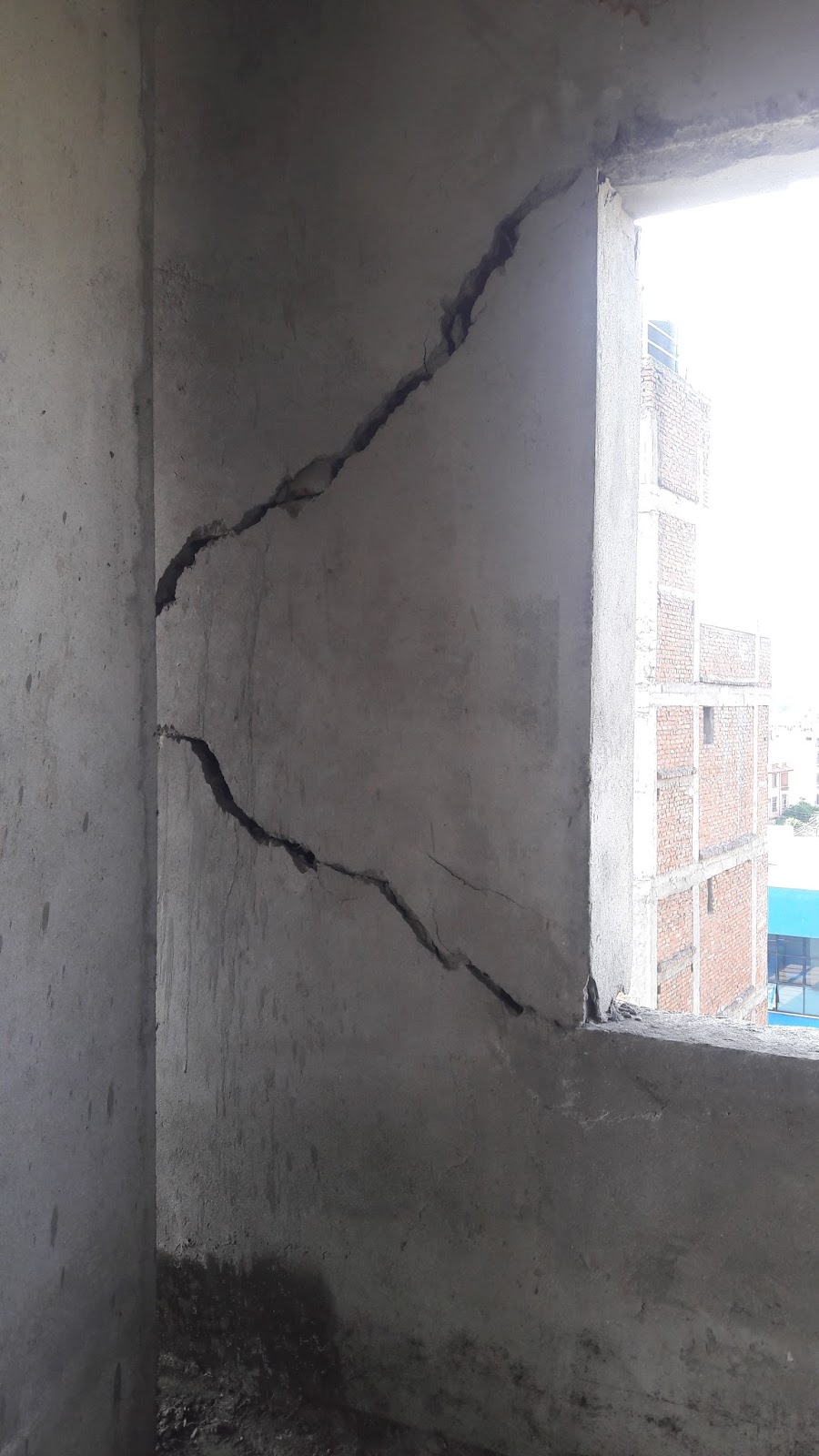 Read Here: : Radhe Radhe Building Observation