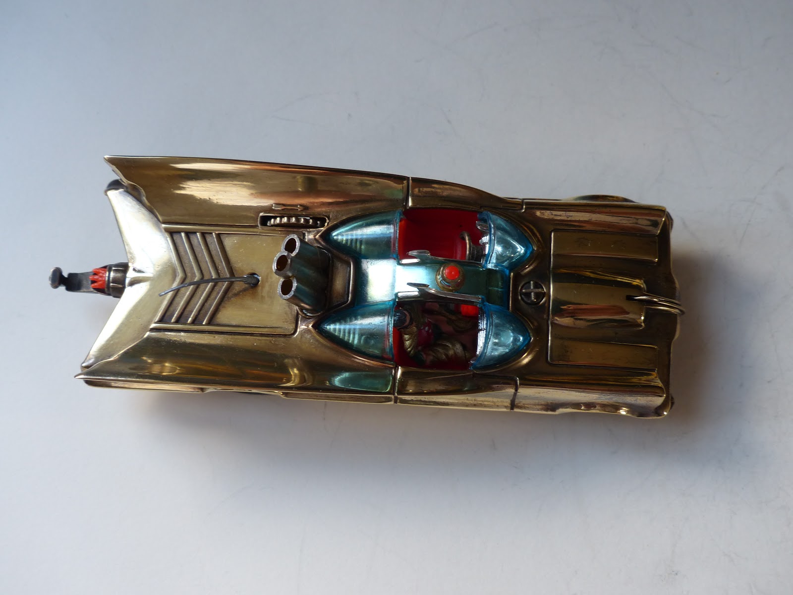 I LOVE CORGI TOYS: The Wilford Collection Pt 6: a gold Batmobile