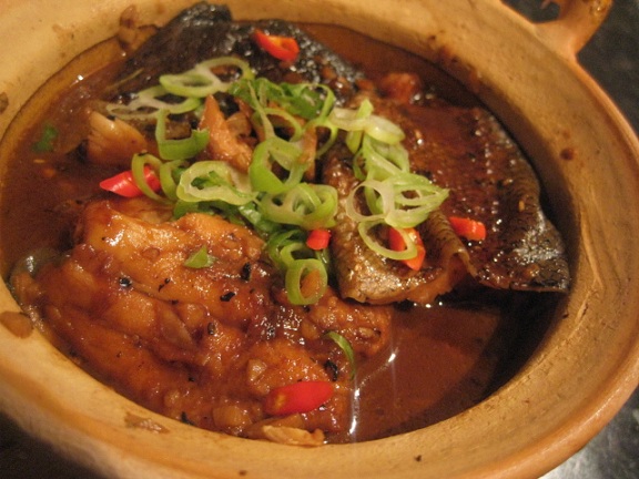 Street Kitchen: Ca Kho To