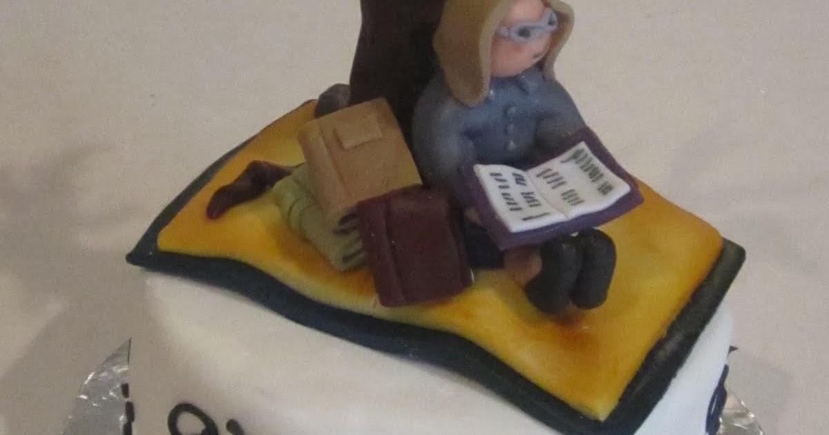 Frosted Insanity: Edgar Allan Poe Cake