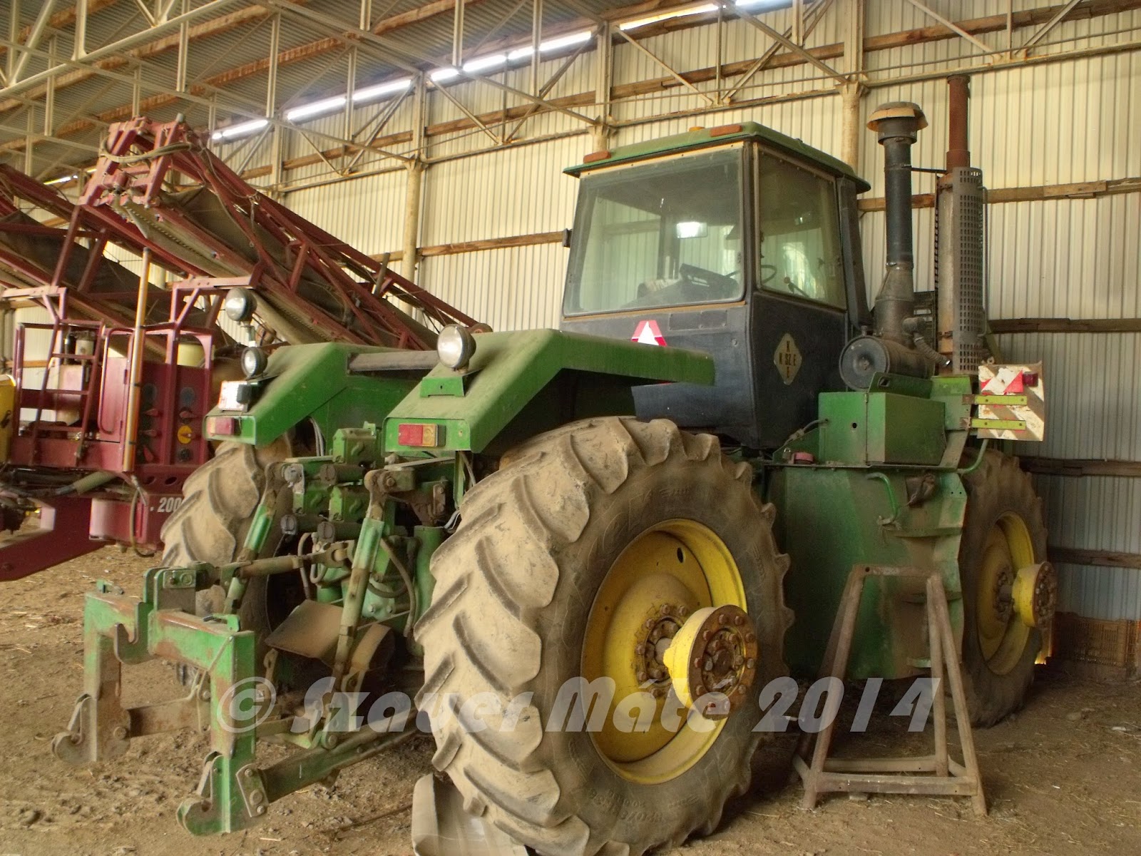 ..Mezőgépek..: John Deere 8560 : A KSZE legnagyobbja