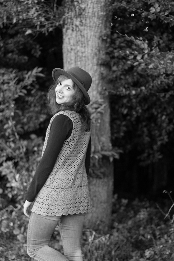 Anleitung für eine gehäkelte Weste mit Häkelquadraten - Green Bird ...