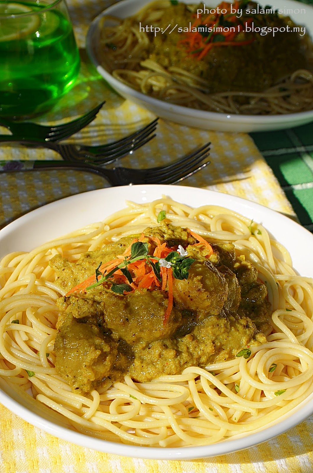 Spaghetti Rendang Pedas Bebola Daging - Amie's Little Kitchen