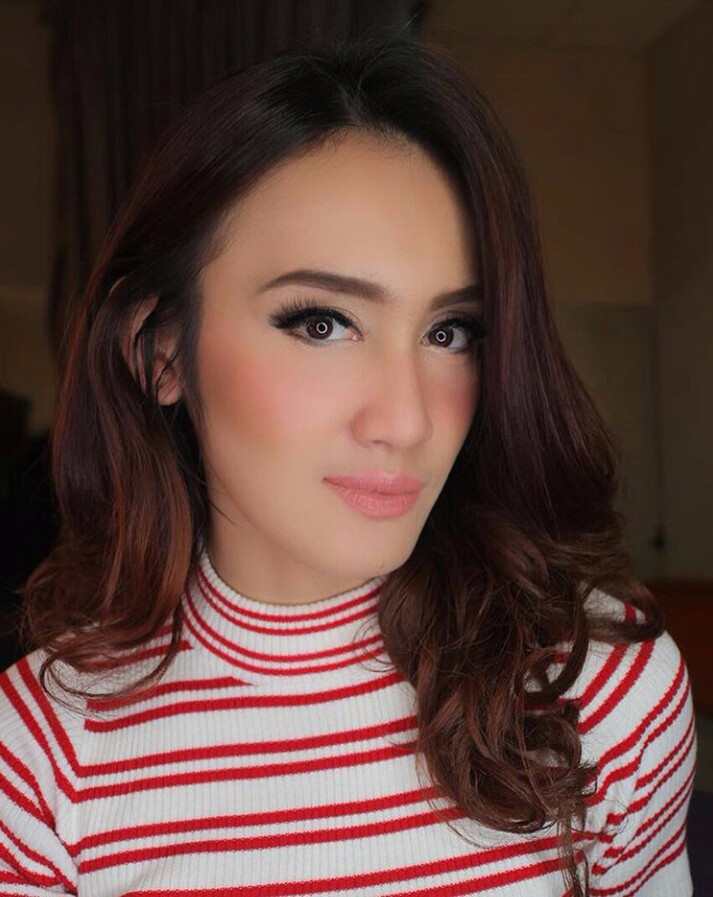 Foto dan Biodata Lengkap Intan Saumadina, Presenter Cantik Liga 1 ...