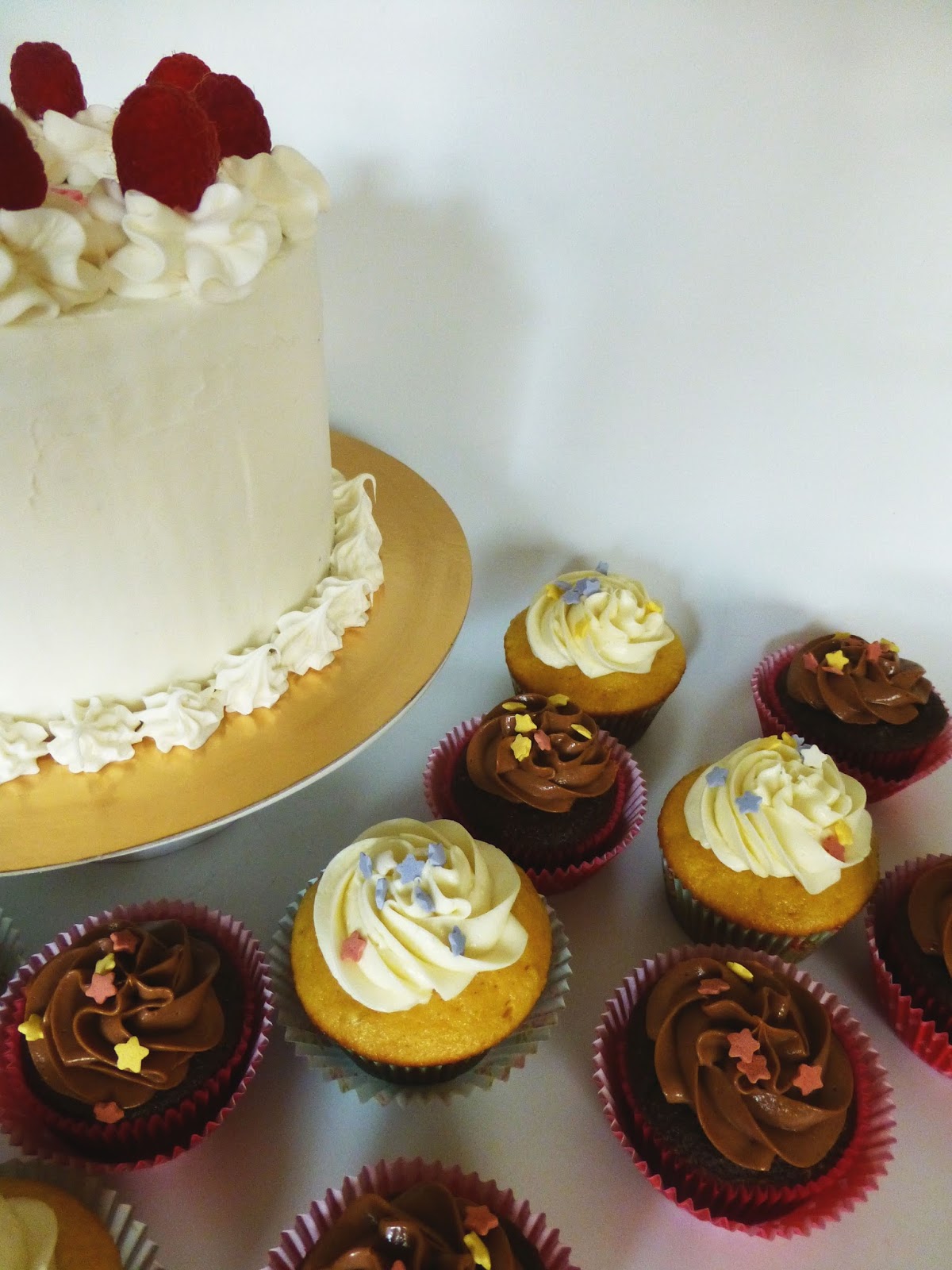 CakeSophia: Kathy's birthday sweet treats