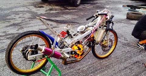 Modifikasi Motor Sonic Thailand