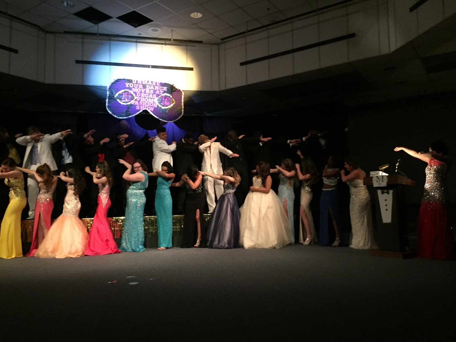 Talking Taylor Schools: TRUMAN DECA CLUB holds standout prom fashion show