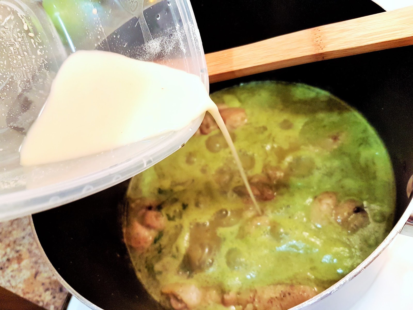 Pollo En Jocón De Guatemala - Recetas Con Sabor Latino