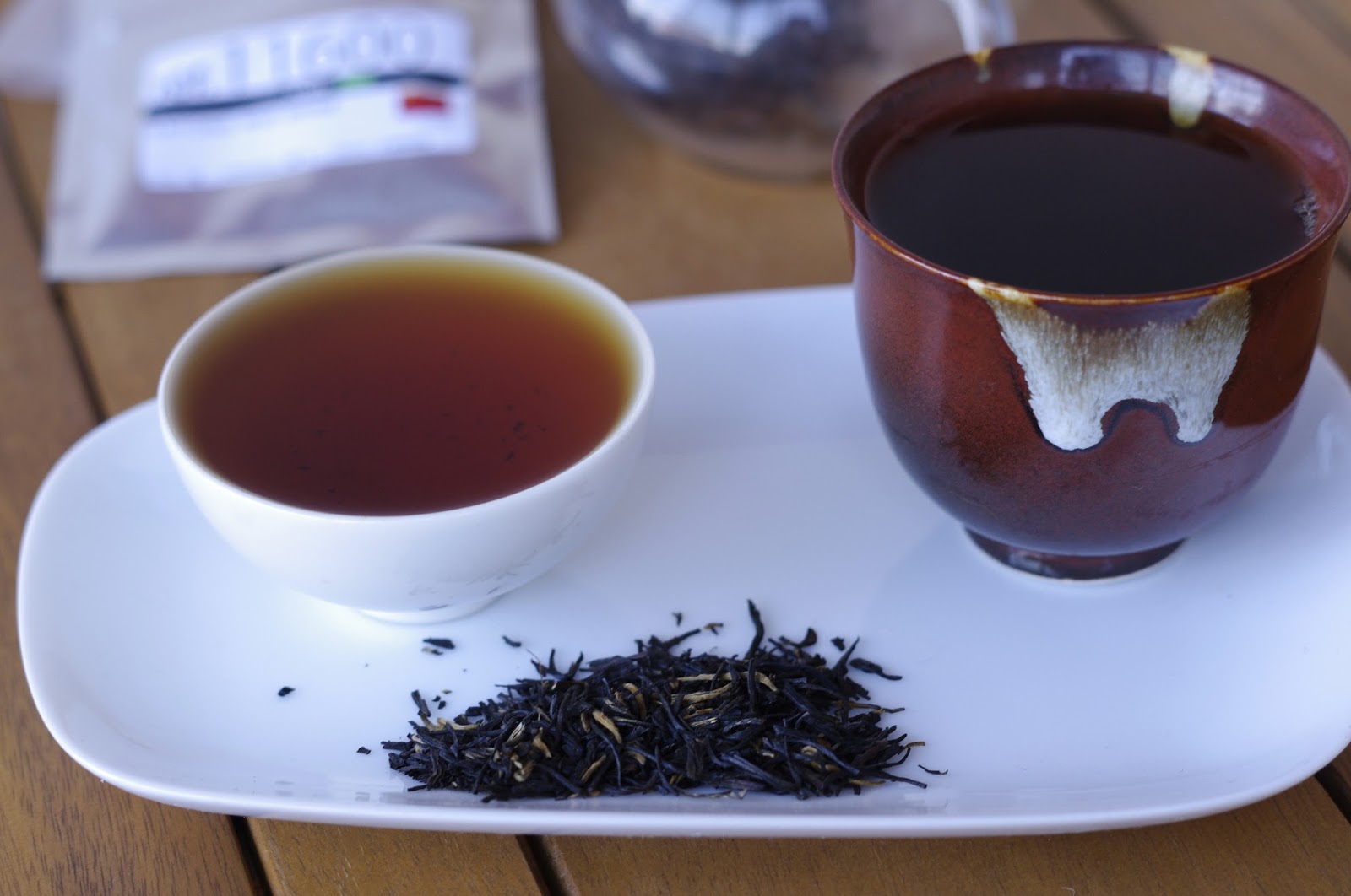 Savourer le thé: Test: Panyong nid doré ref 11600 (Le Parti du thé)