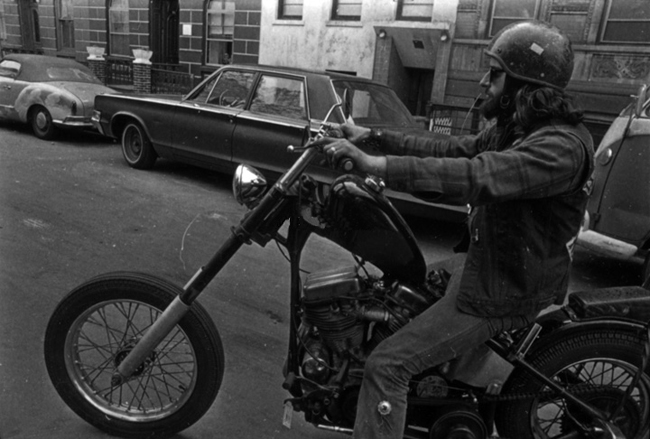 Hells Angels Ride the Big Apple ~ Riding Vintage