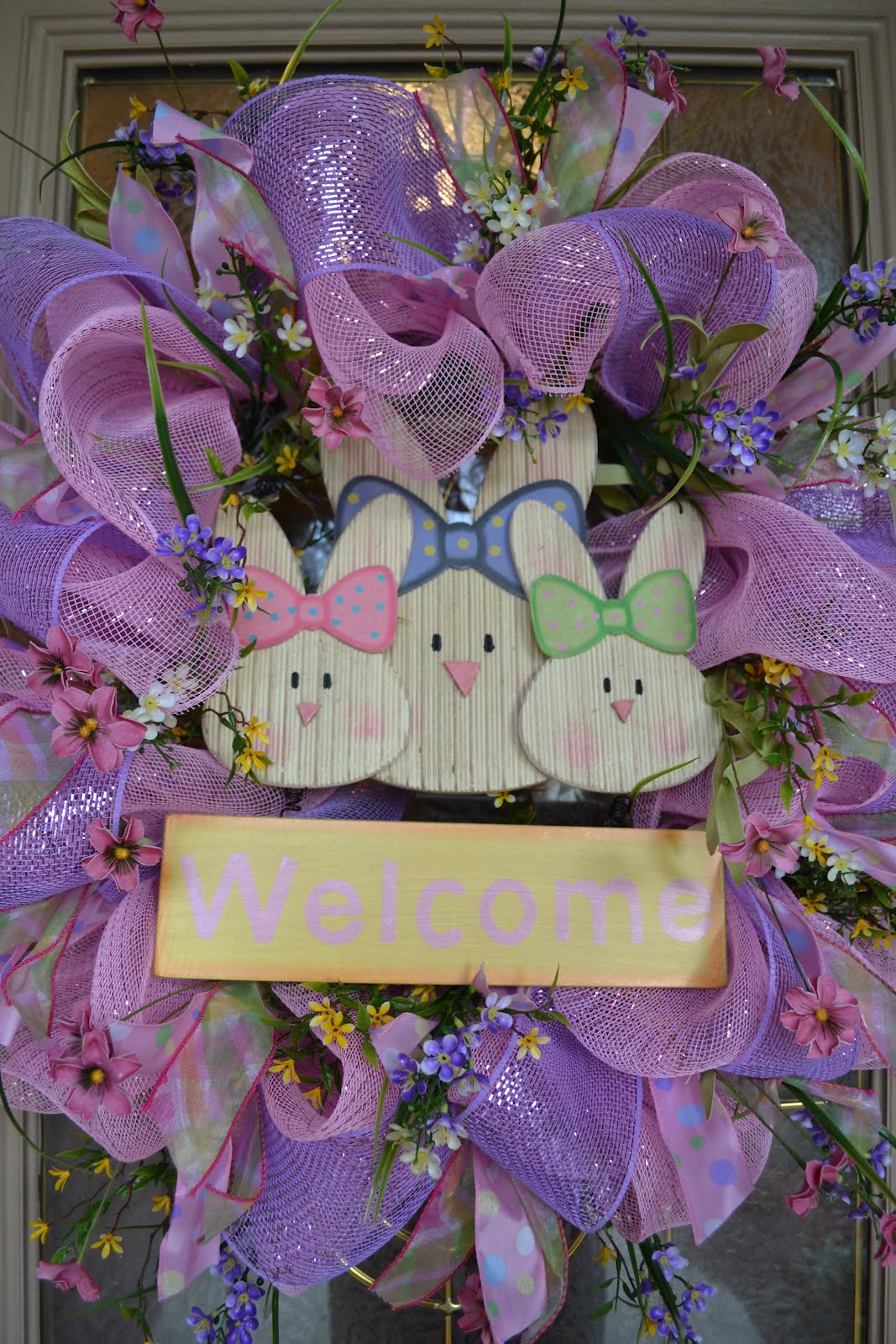 Kristen's Creations: Easter Mesh Wreath Tutorial 2012
