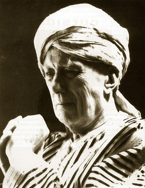 Turban & Pipe - Aleister Crowley in the East