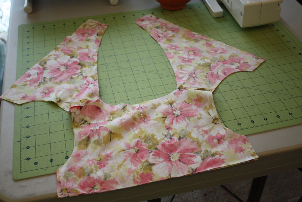 ruffled wrap dress tutorial