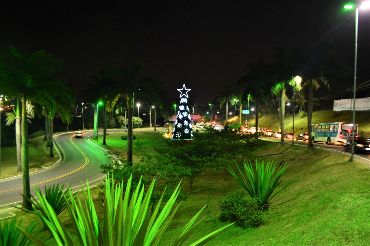 Prefeitura de Queimados: Queimados inaugura tradicional árvore de Natal ...