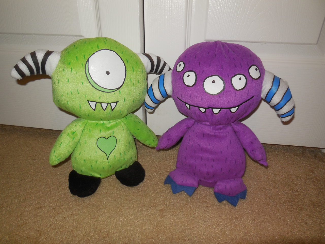 Veni Vidi Dolli: ARTIST SPOTLIGHT: Gus Fink and Emi Boz