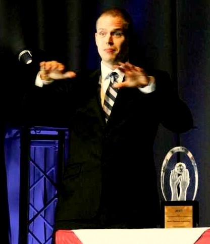 MUSIC DEAF MUSINAL INTERNACIONAL: SIGNMARK