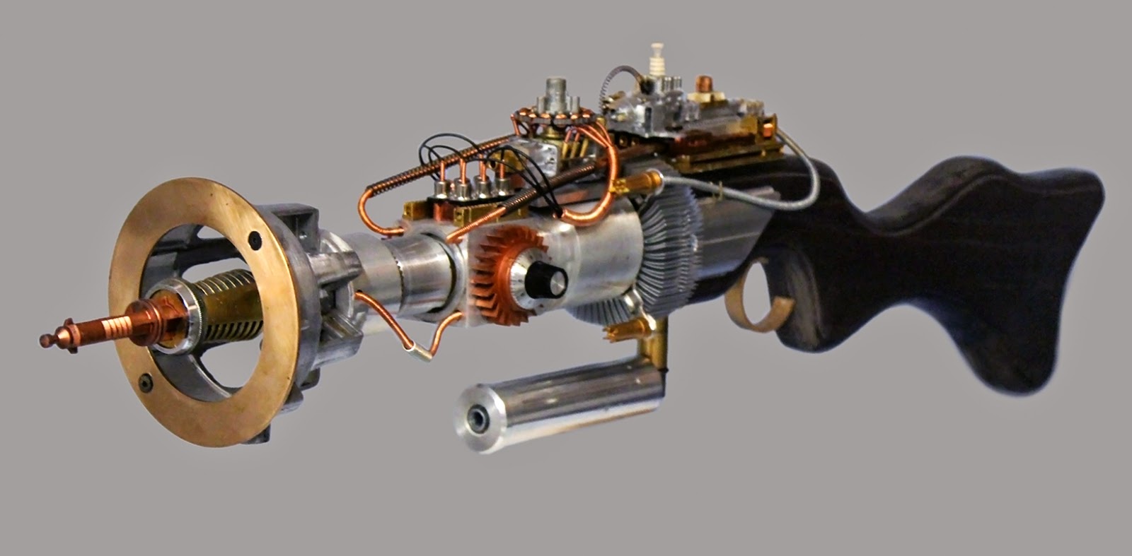 INADESIGN FANTASY WEAPON & MODELING WORX: NEUTRON DISRUPTOR