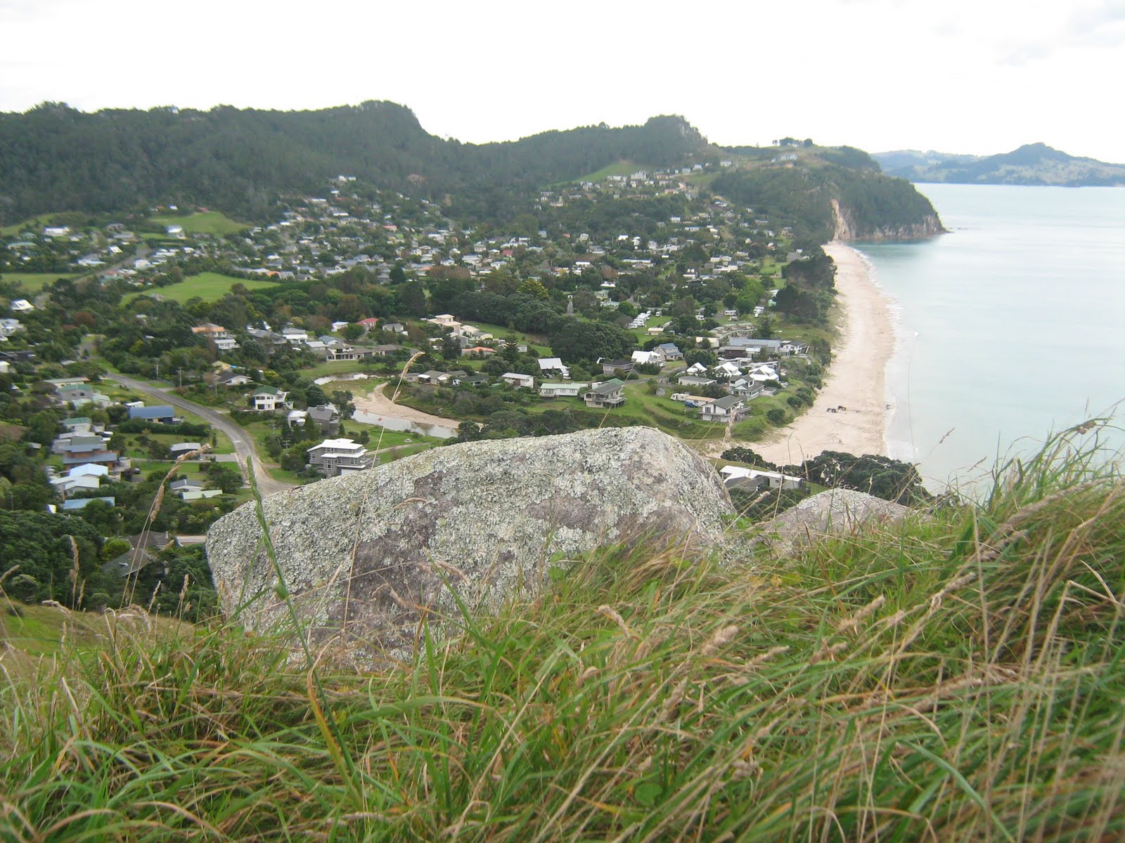 Reading the Maps: Nine postcards from the Great Bay of Hei