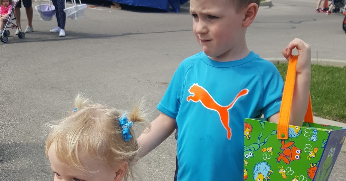 Hudson & Adley's (Neighbor) Hood Life: Easter Weekend!