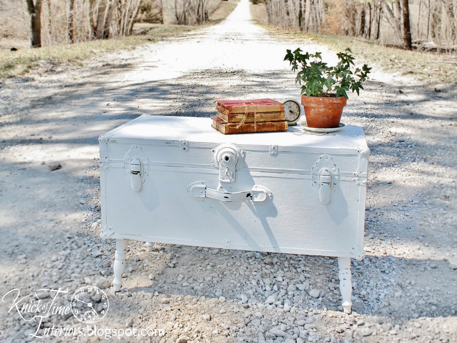 Repurposed Trunk Coffee Table - Knick of Time