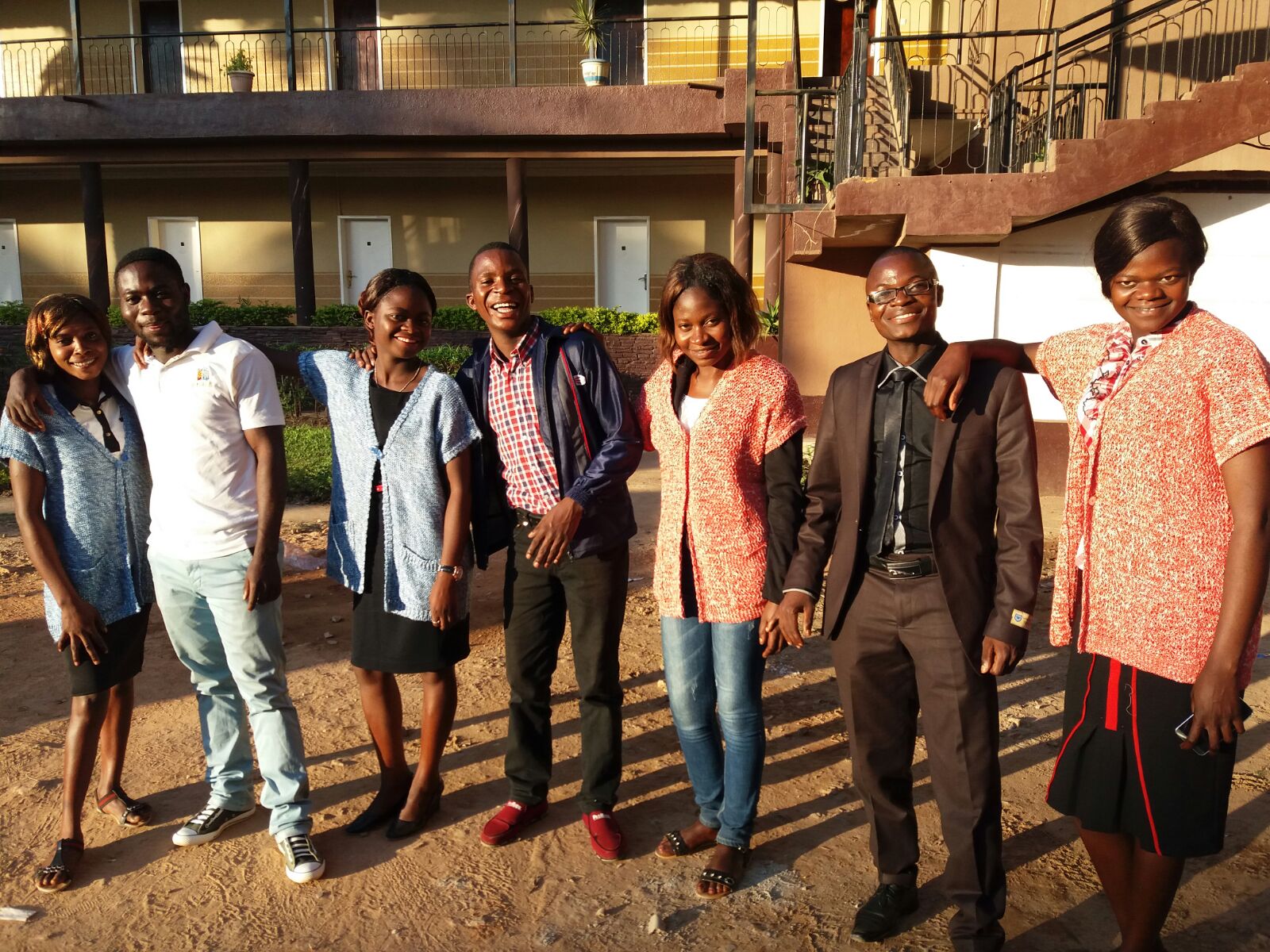 BIERZO AYUDA: Kilela Balanda Mayo 2017