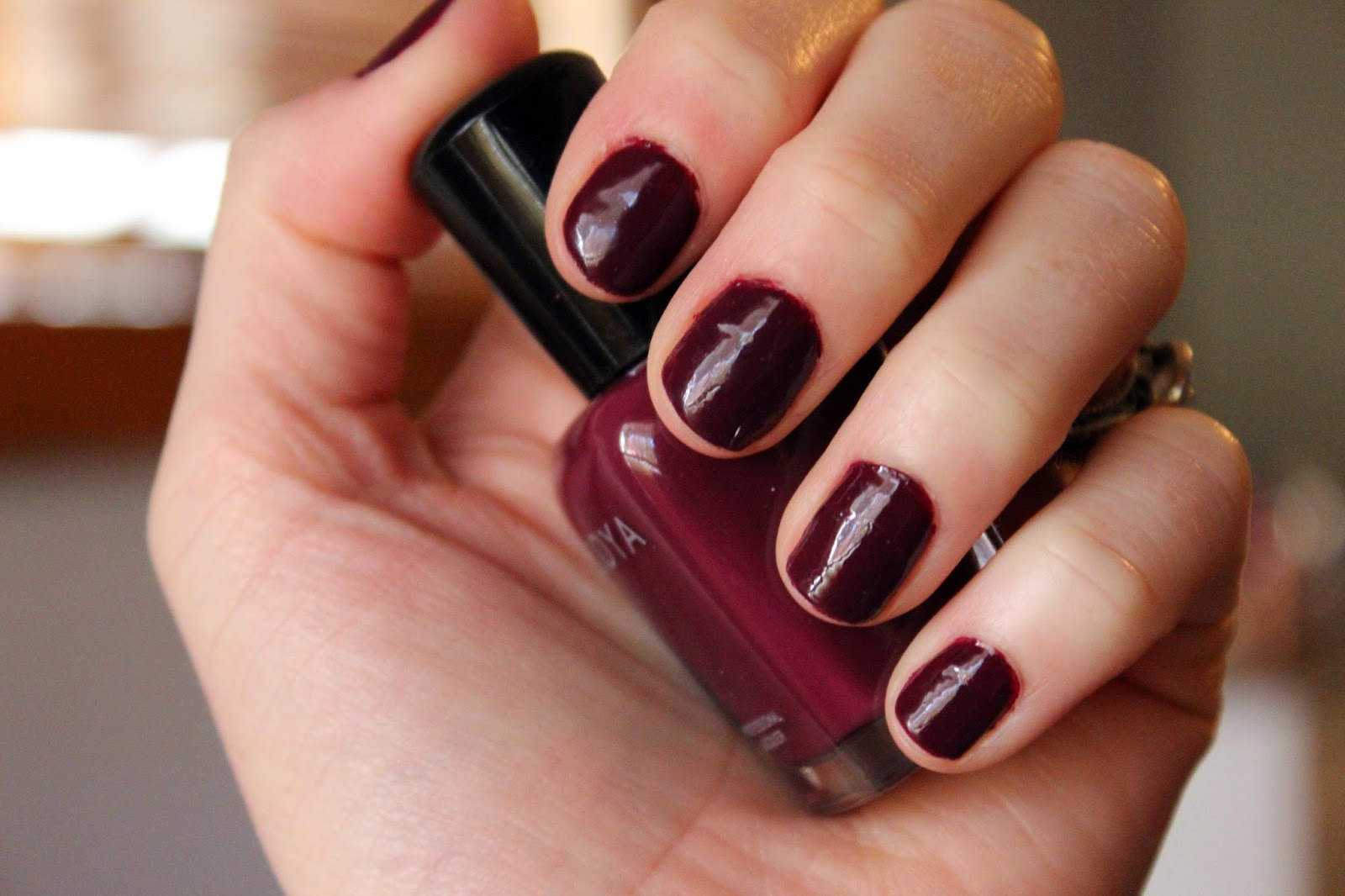 Glazed Over Beauty: Zoya - Toni