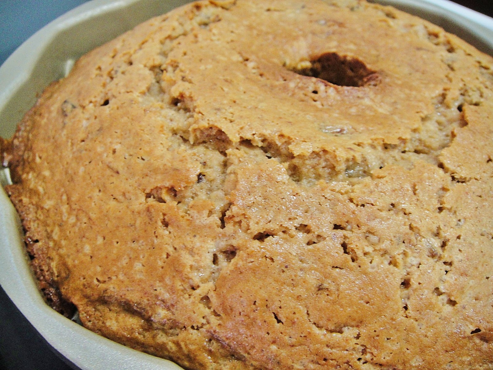 Maryam's Culinary Wonders: 915. Iraqi Prune Cake