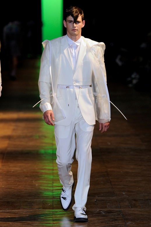 mylifestylenews: 《MUGLER @ SS2012 Men's Collection》