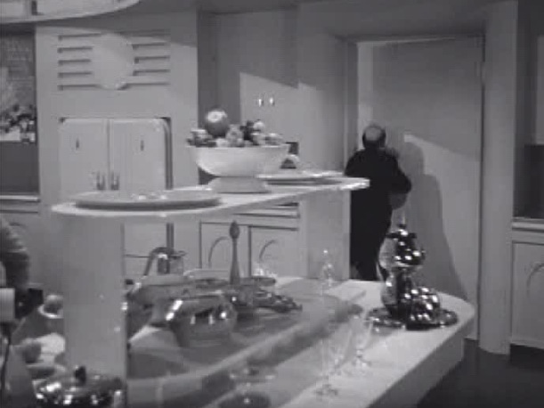 Great Kitchens in Film: Turnabout [1940]