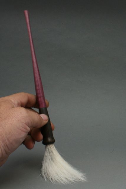 Bungart Studios: The magic of a handmade brush