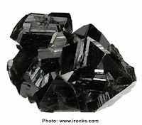 Pradipta Blog: 2. Golongan Mineral Oksida