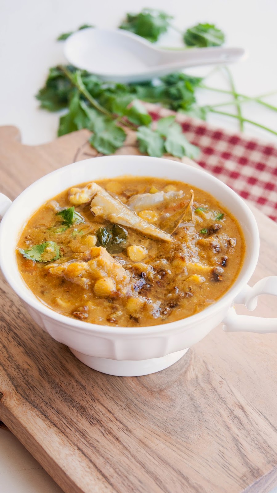 Always Hungry: Dalcha - Mutton cooked with lentils