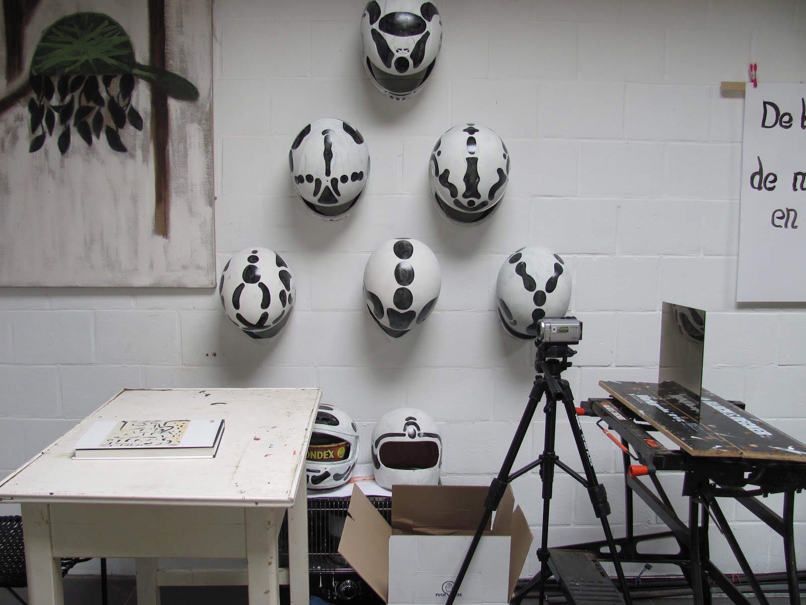 Nico Van Dijck works and lives in Antwerp. nicovandijck@hotmail.com: info