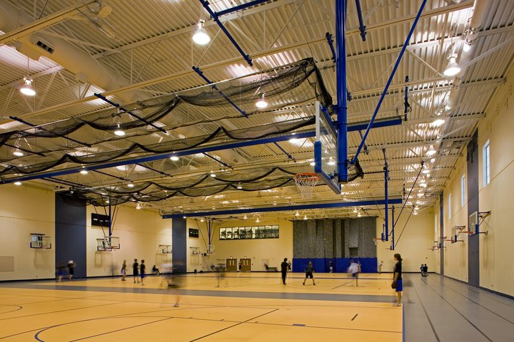 Riverside, Illinois: The "New" Riverside-Brookfield High School