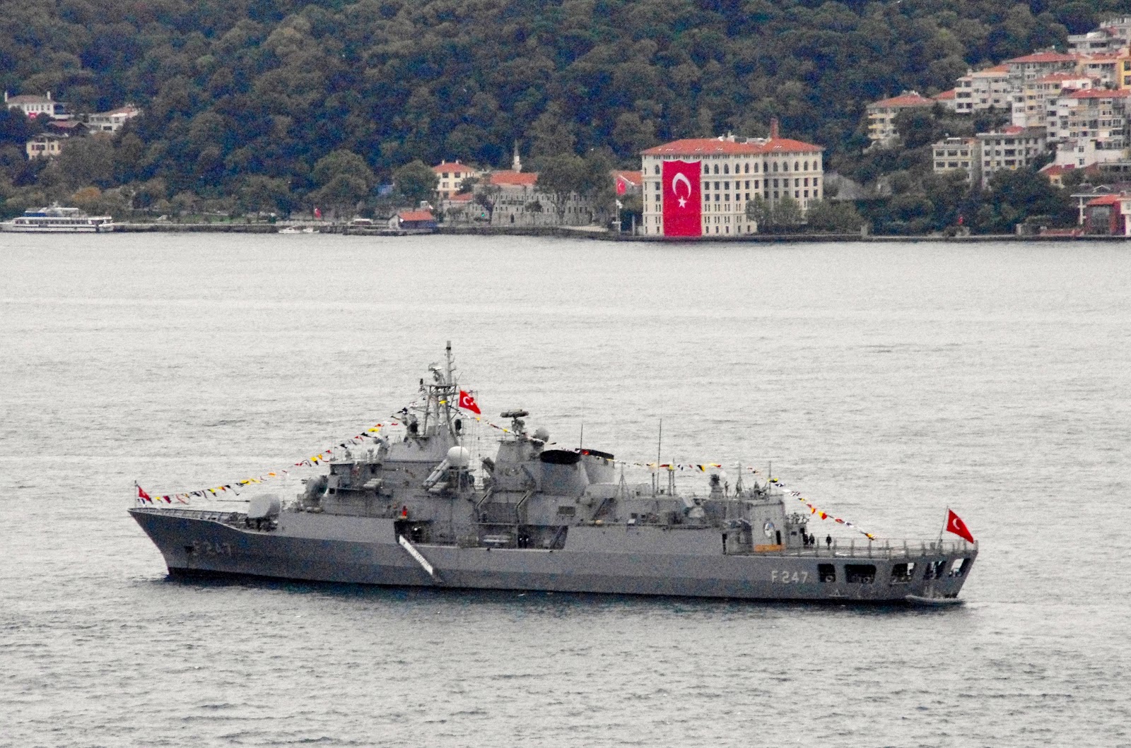 WARSHIPS ON THE BOSPHORUS: F 247 TCG KEMAL REIS- BARBAROS CLASS