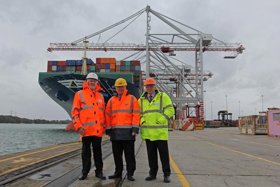 Felixstowe Dockers: Liebherr Wins STS Gantry Cranes Order from ABP (UK)