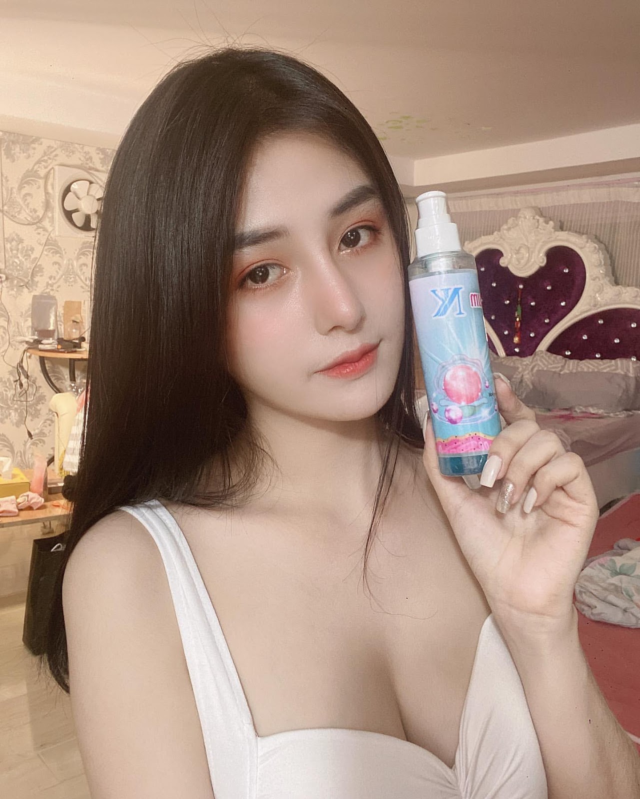 srey lik ~ PhotosBank