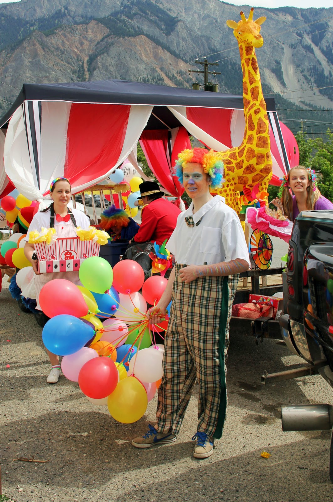 Jo and Sue: May Day Circus Float