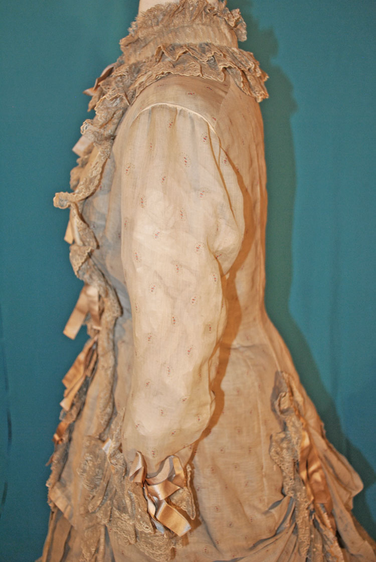 All The Pretty Dresses: Gorgeous 1870's Early Natural Form Dress with ...