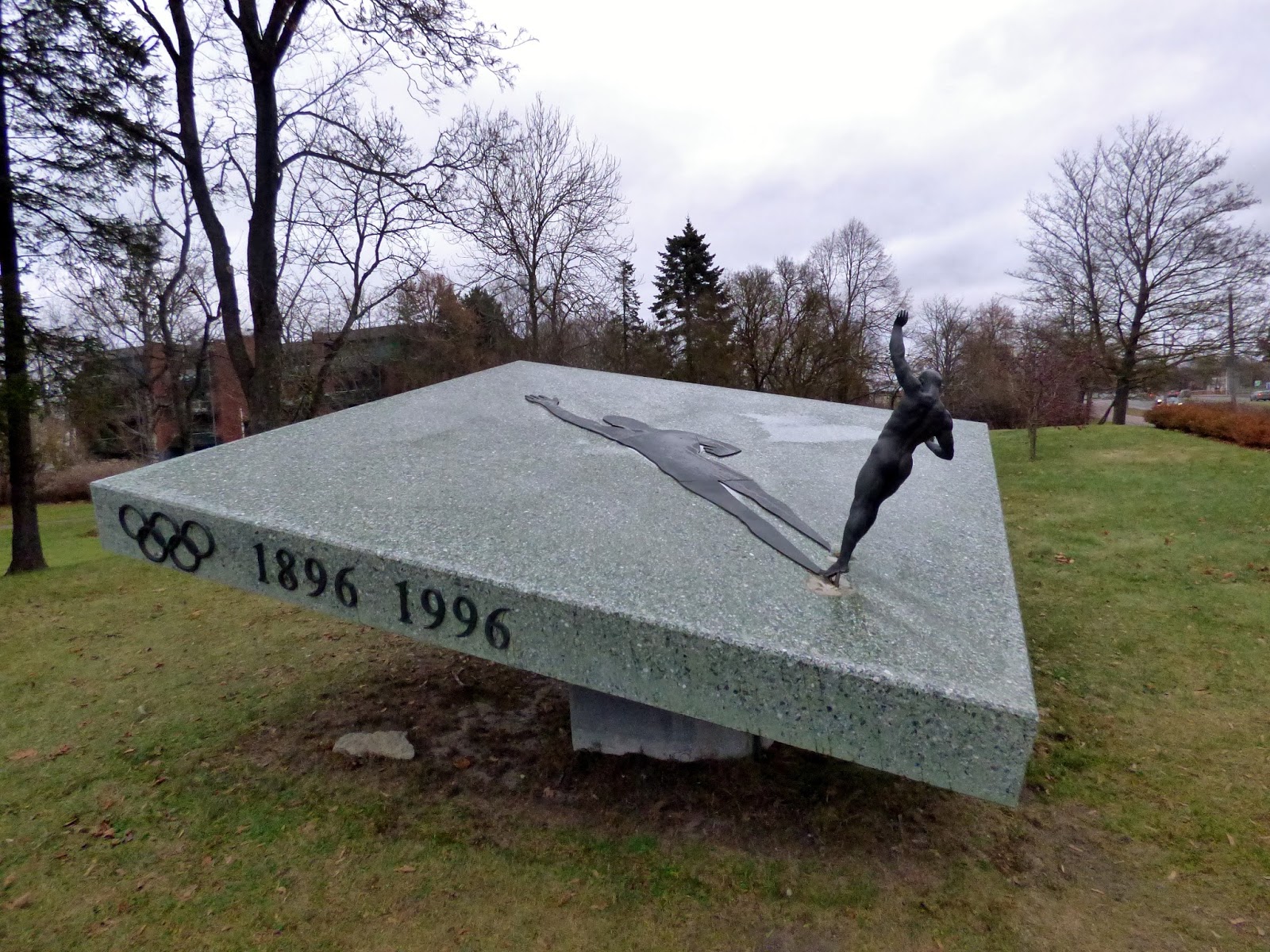 Viajar e descobrir: Estónia - Tallinn - Pirita - Monumento do campeão ...