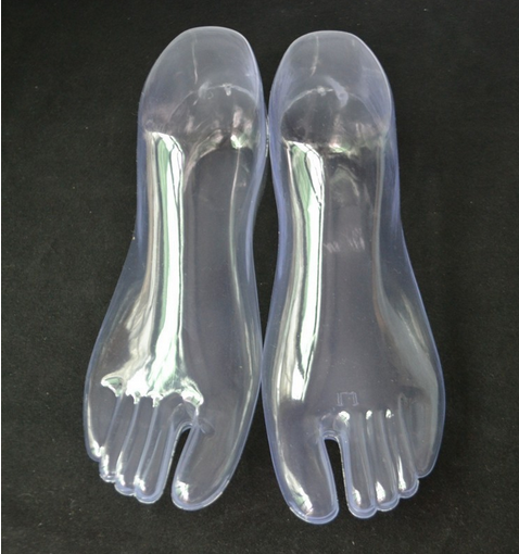 ToppyToppyKnits: Transparent forms for baby and adult shoes display