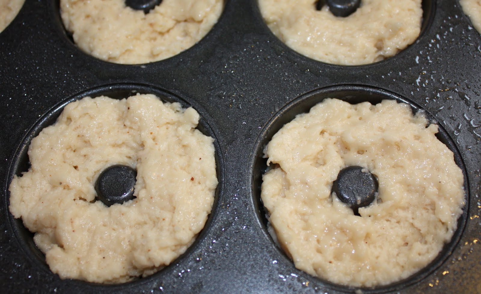 Thimbles, Bobbins, Paper and Ink: Cinnamon-sugar topped Muffnuts