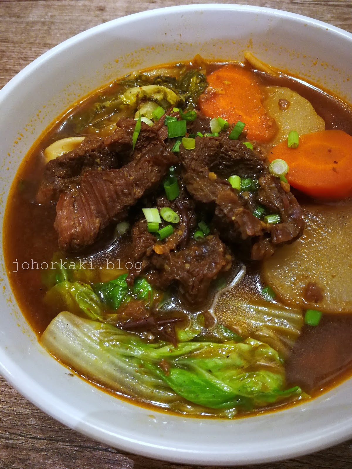 Taiwanese Beef Noodles & Braised Pork Rice @ Taiphoon Formosa Cuisine ...