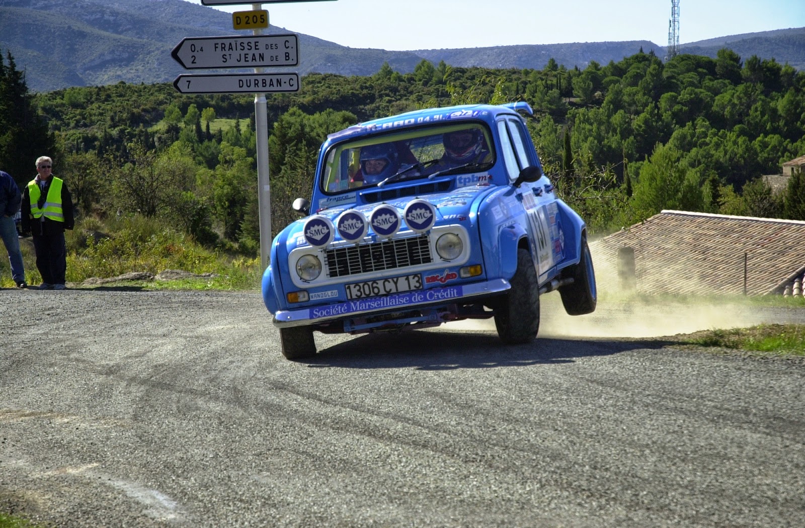Midizoom: 7 et 8 Mars 2015: des fadas en 4L au rallye cathare