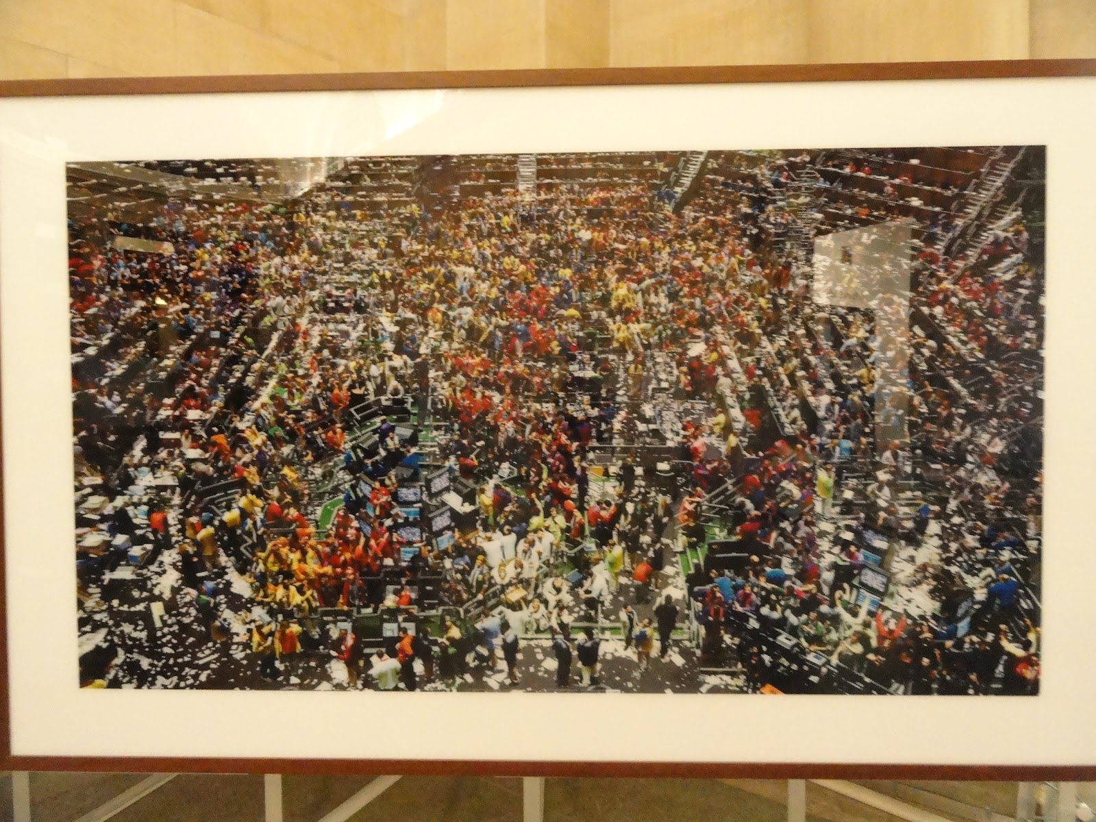 jogroglog: Patrick Keiller installation and thousands of speedos