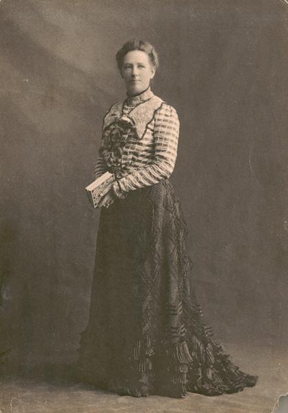 Wild West History: Wounded Knee Massacre: Zintkala Nuni, Little Lost Bird