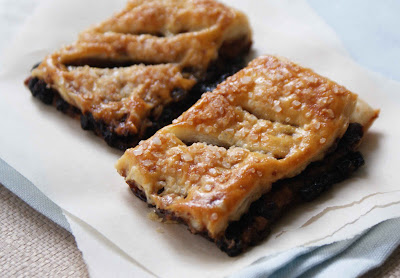 Eccles Cakes - Dinner With Julie