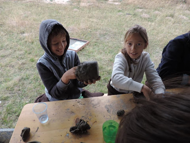 (un)intentional contemporary art in Transylvania: Dacian pottery workshop