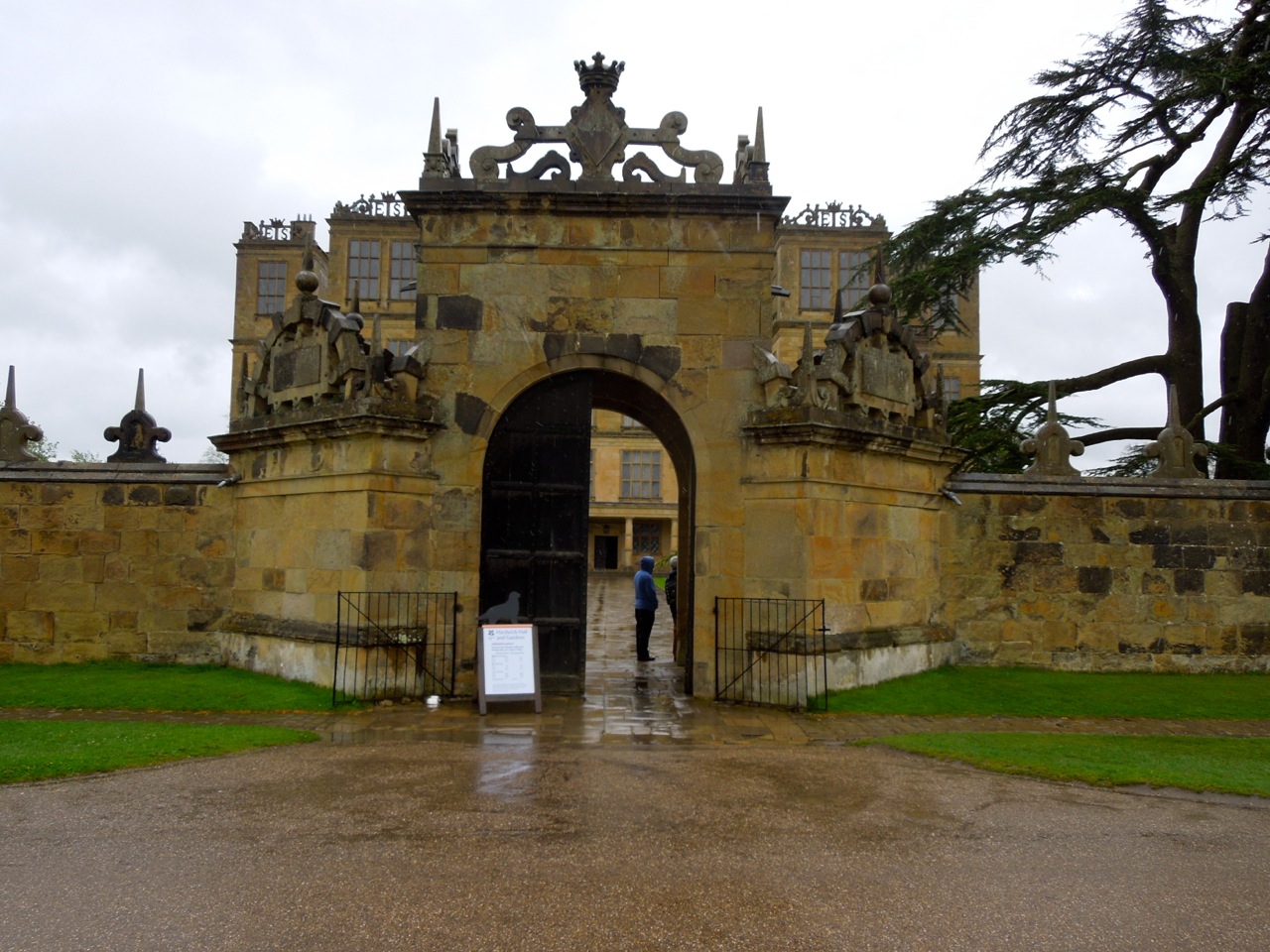 architect design™: "New" Hardwick Hall tour