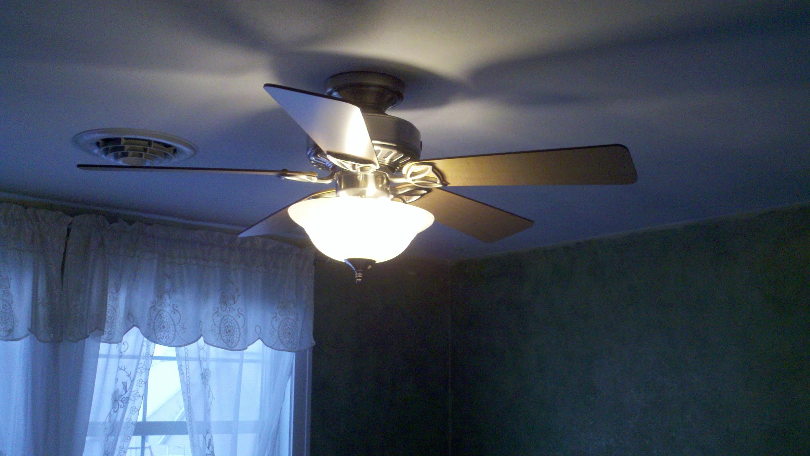 Stuff we do...: Convert a Ceiling fan to LED lighting...